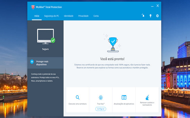 Review McAfee Total Protection