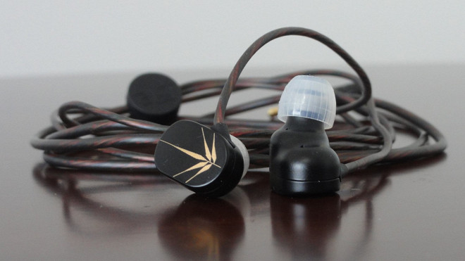 Os melhores fones de ouvido in-ear baratos até R$100