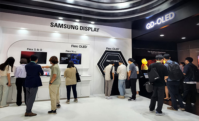 Samsung Display apresenta 1º painel QD-OLED de 77 polegadas