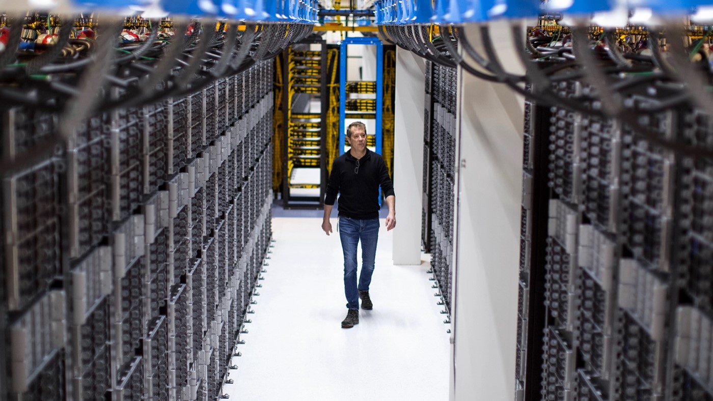 Servidor da Microsoft tem contato e e-mails de clientes expostos na ...