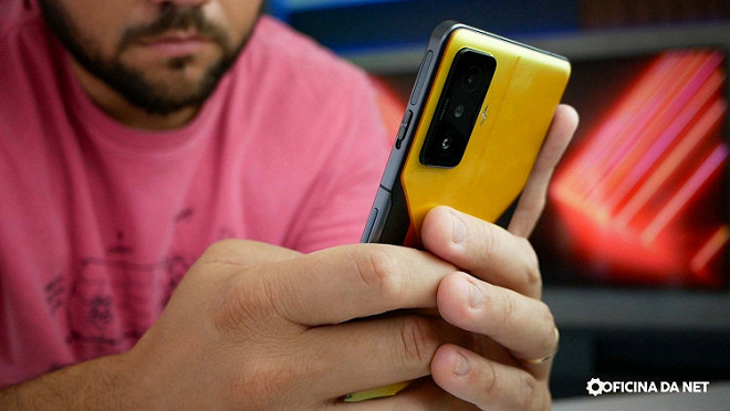 POCO F4 GT vs POCO F5 Pro: qual a melhor opção para você?