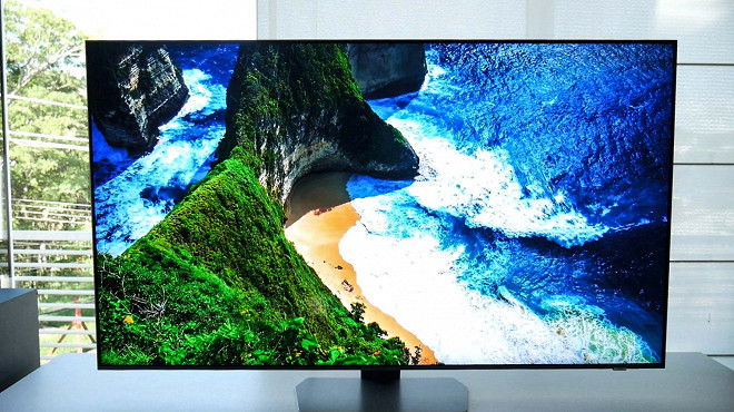 Samsung QN90C Review: Vale a pena Mini LED topo de linha?