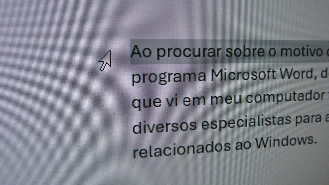 Por que a seta do mouse vira ao contrário no Word?
