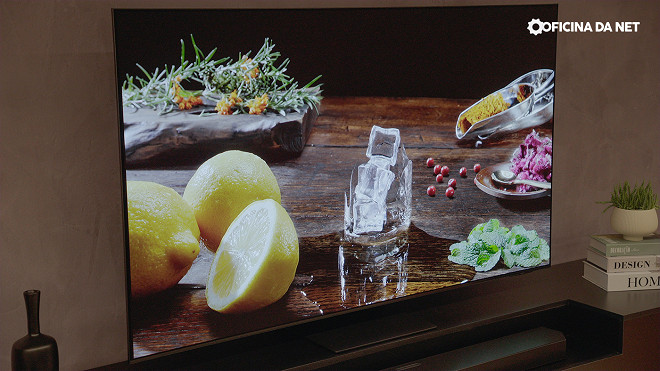Samsung AI TV OLED S90D é boa? Ficha técnica, detalhes e preços